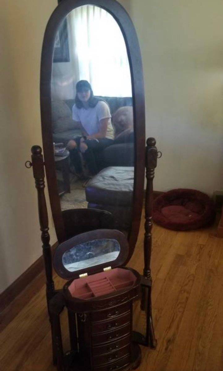 Party On, Garth! Schwing! | Scrolller