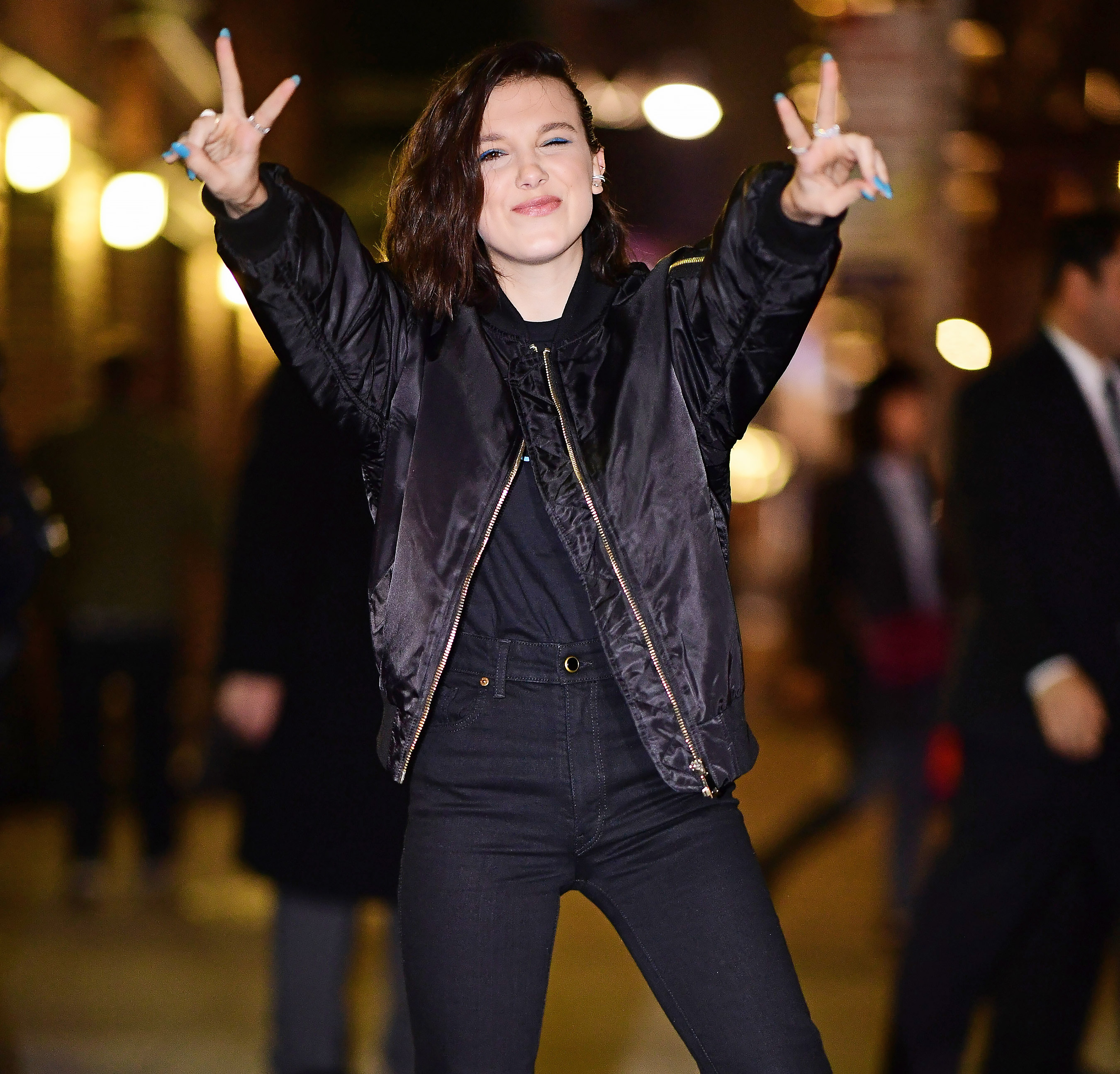 Peace out peeps | Scrolller