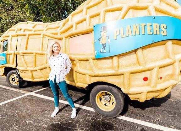 Peanut truck. | Scrolller