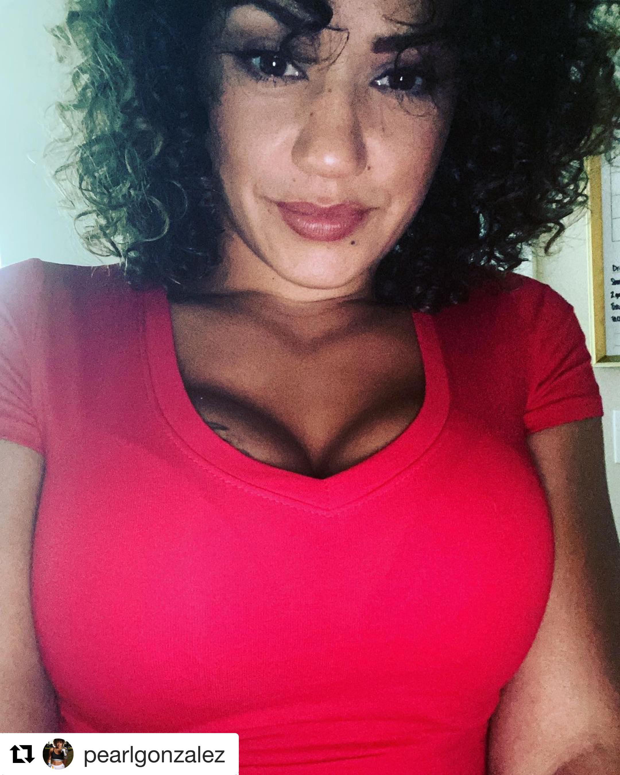 Pearl Gonzalez | Scrolller
