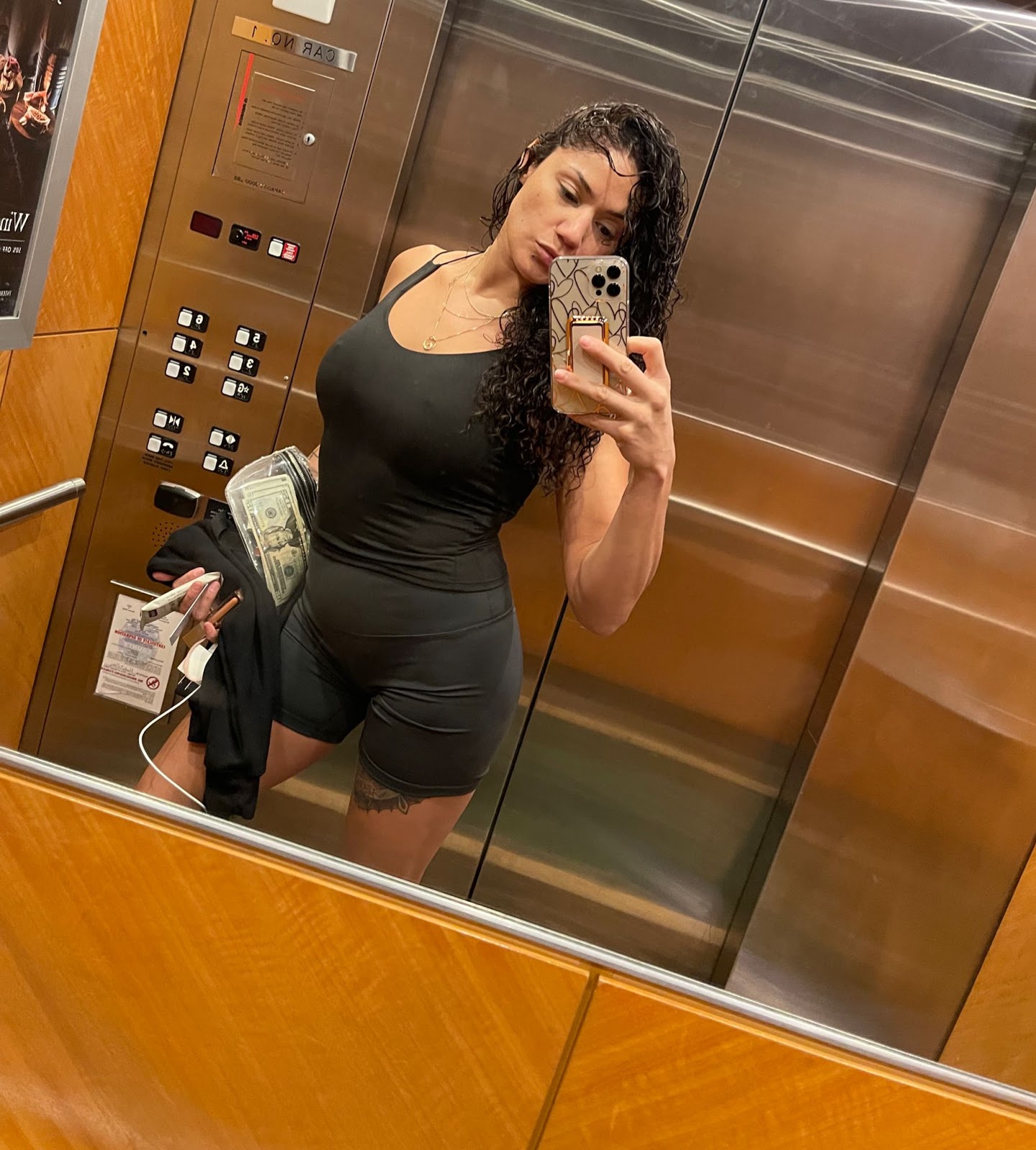 Pearl Gonzalez' Twitter account | Scrolller