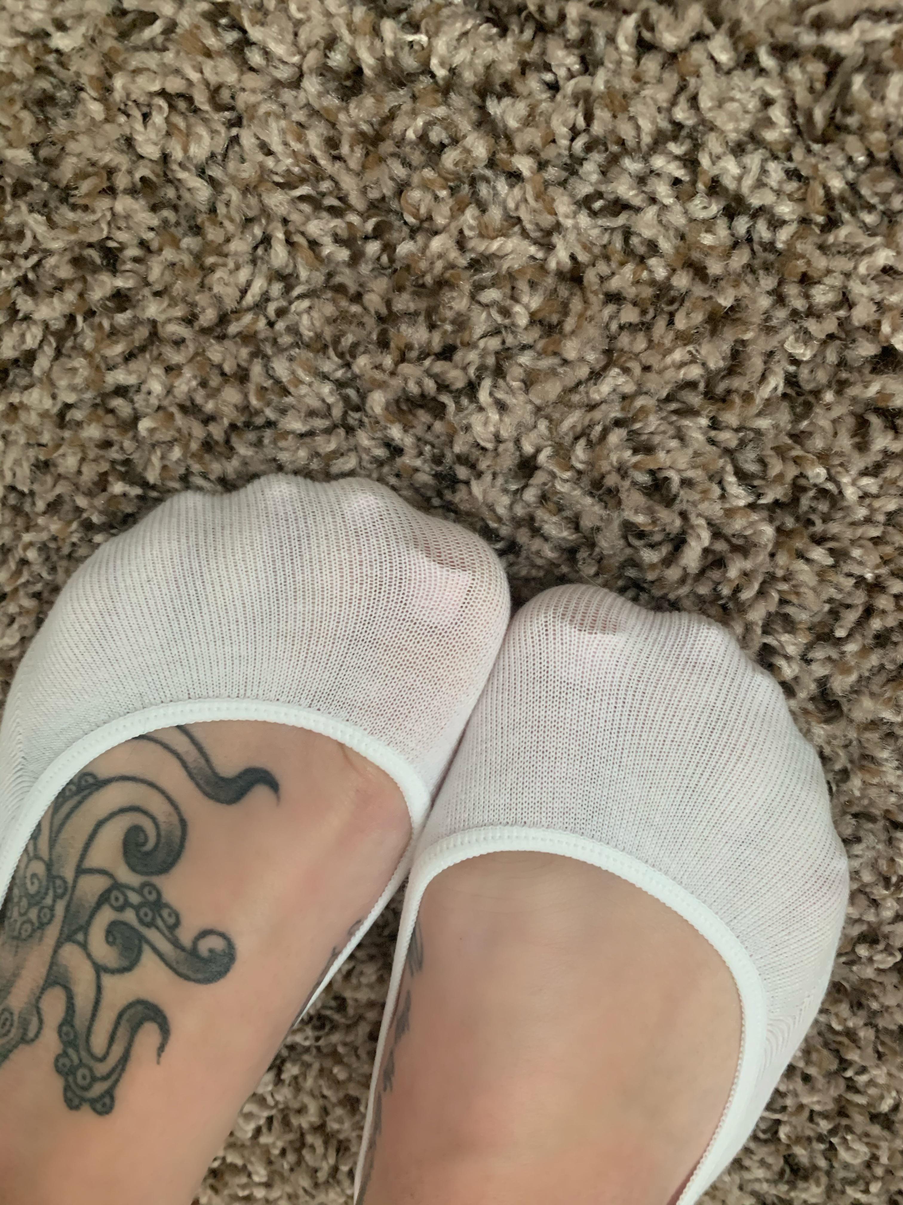Peekaboo 😉🥰 Scrolller