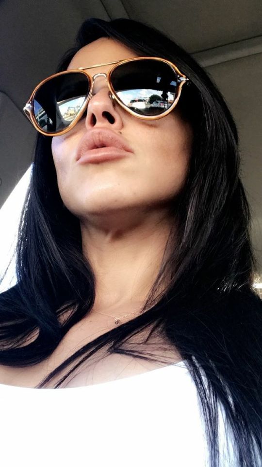 Perfect Angle | Scrolller