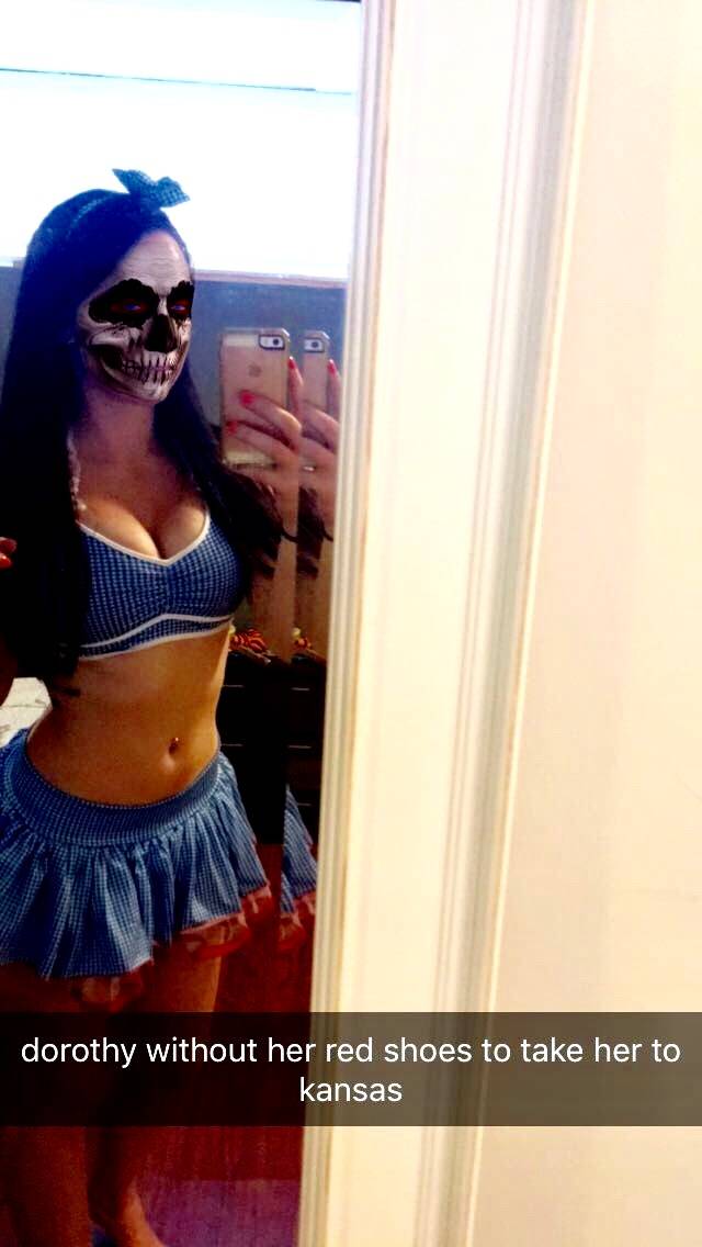 Perfect rack on college bimbo. | Scrolller