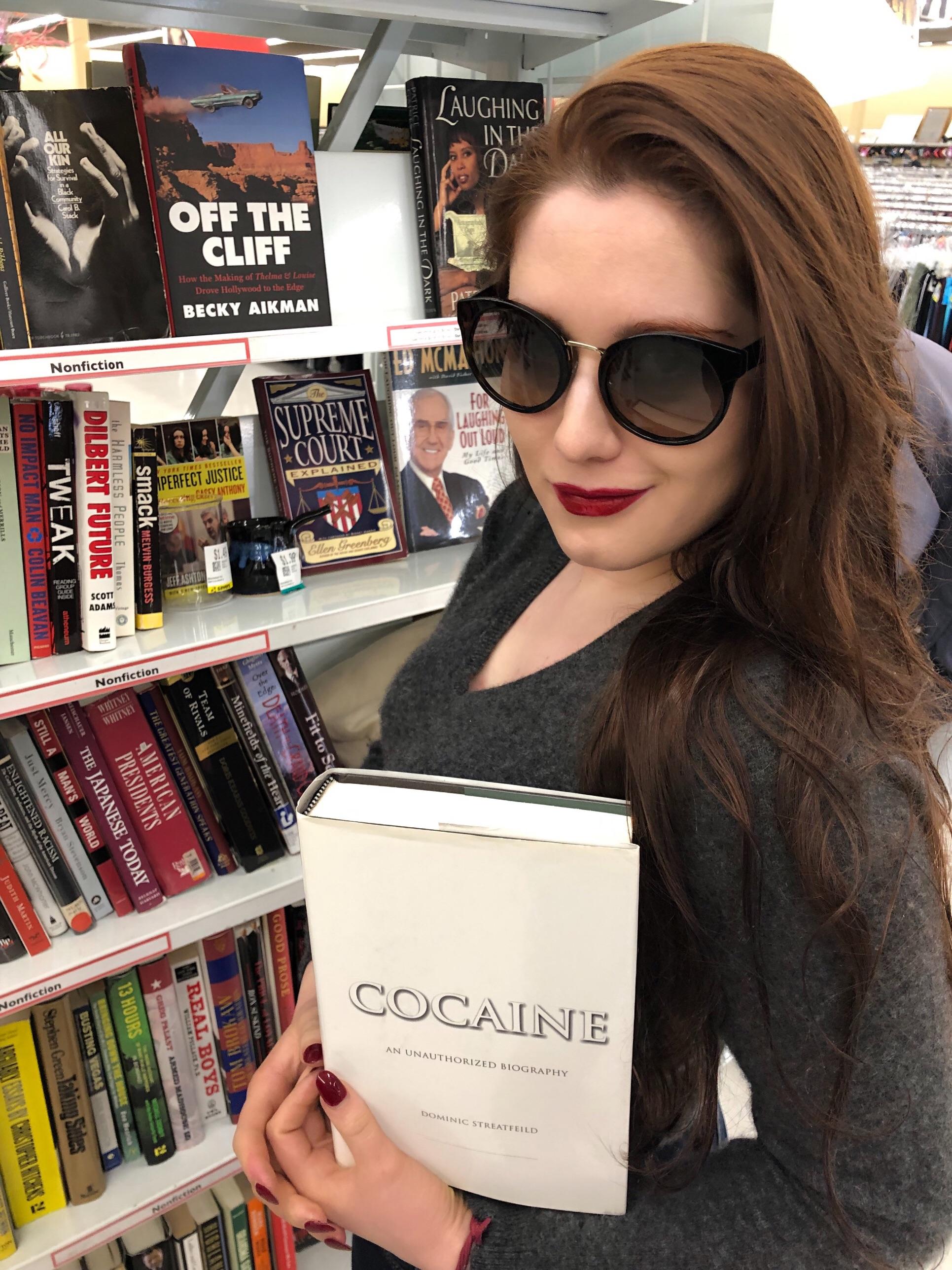 Perfect Reading Material Scrolller