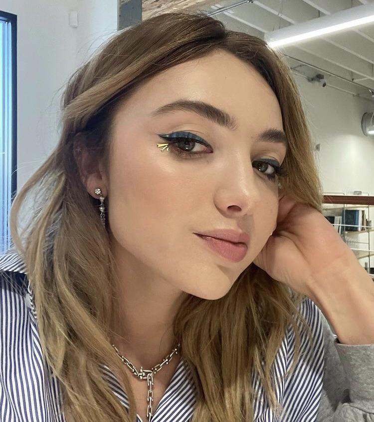 Peyton List is being such a good girl waiting for your load | Scrolller