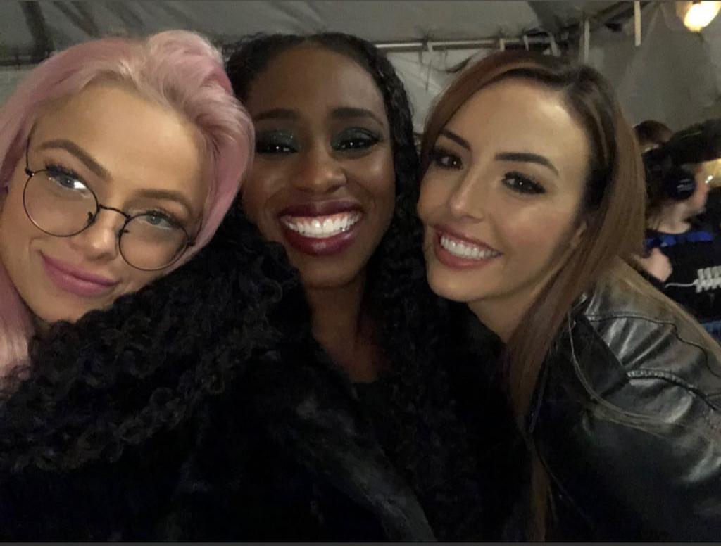Peyton With Liv Morgan And Naomi Scrolller