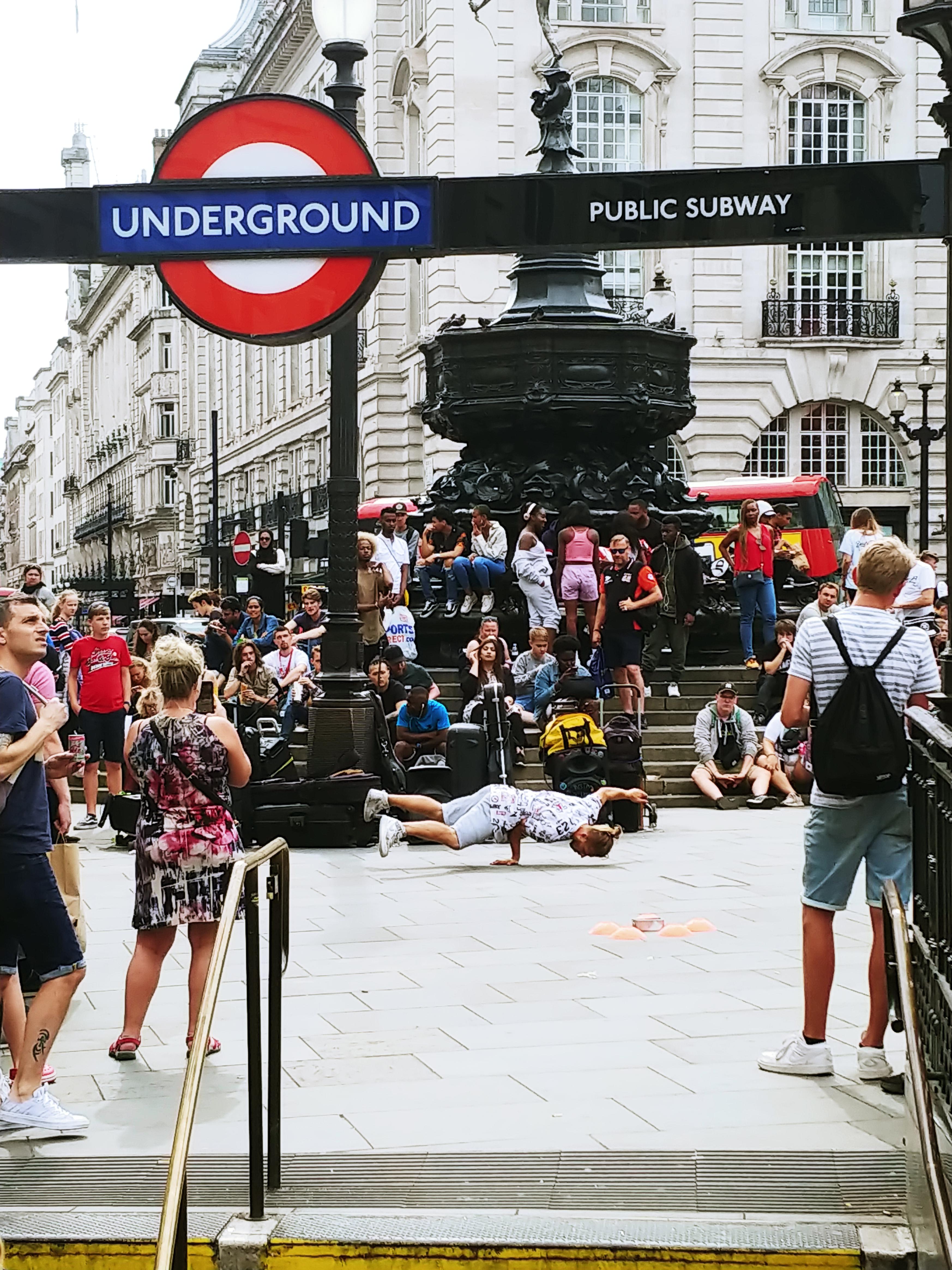 Picadilly Circus in London | Scrolller