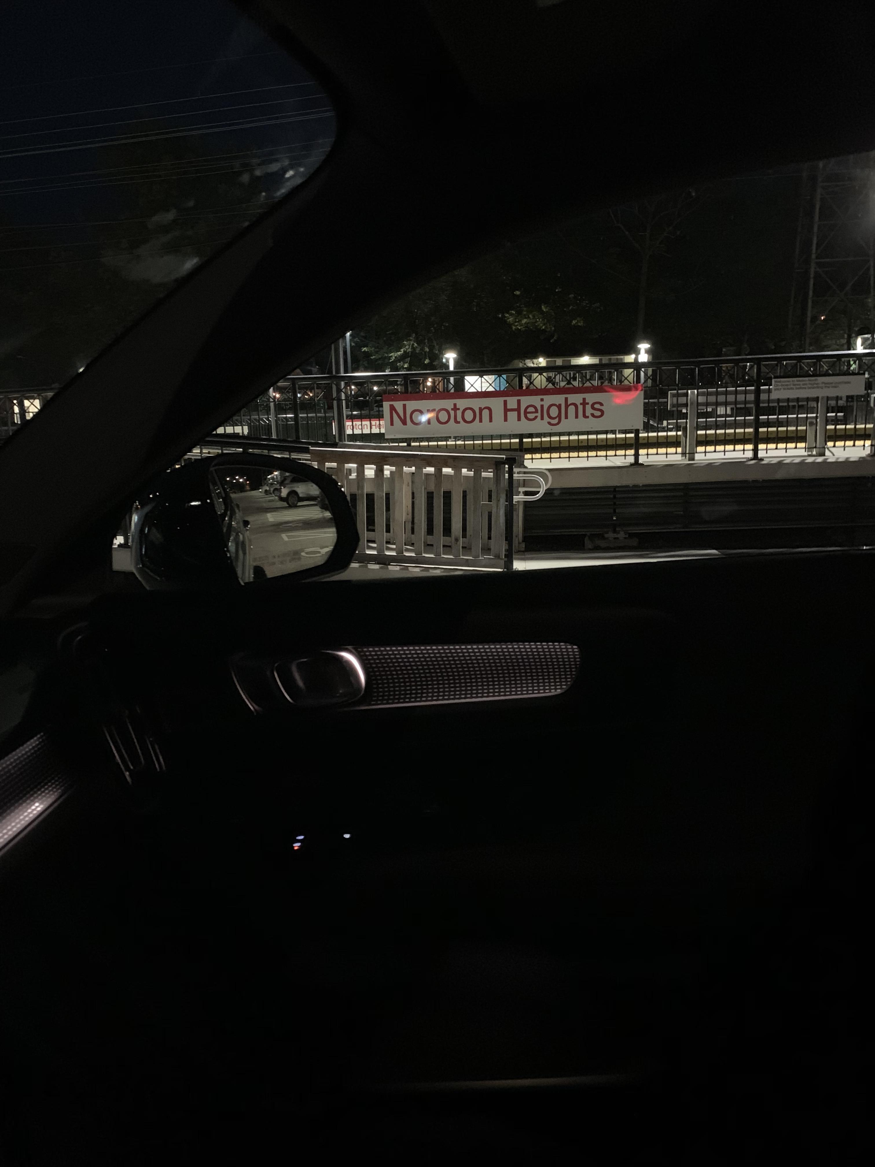 Picking my friend up from the train, took this pic thought you guys ... Picking my friend up from the train, took this pic thought you guys ...