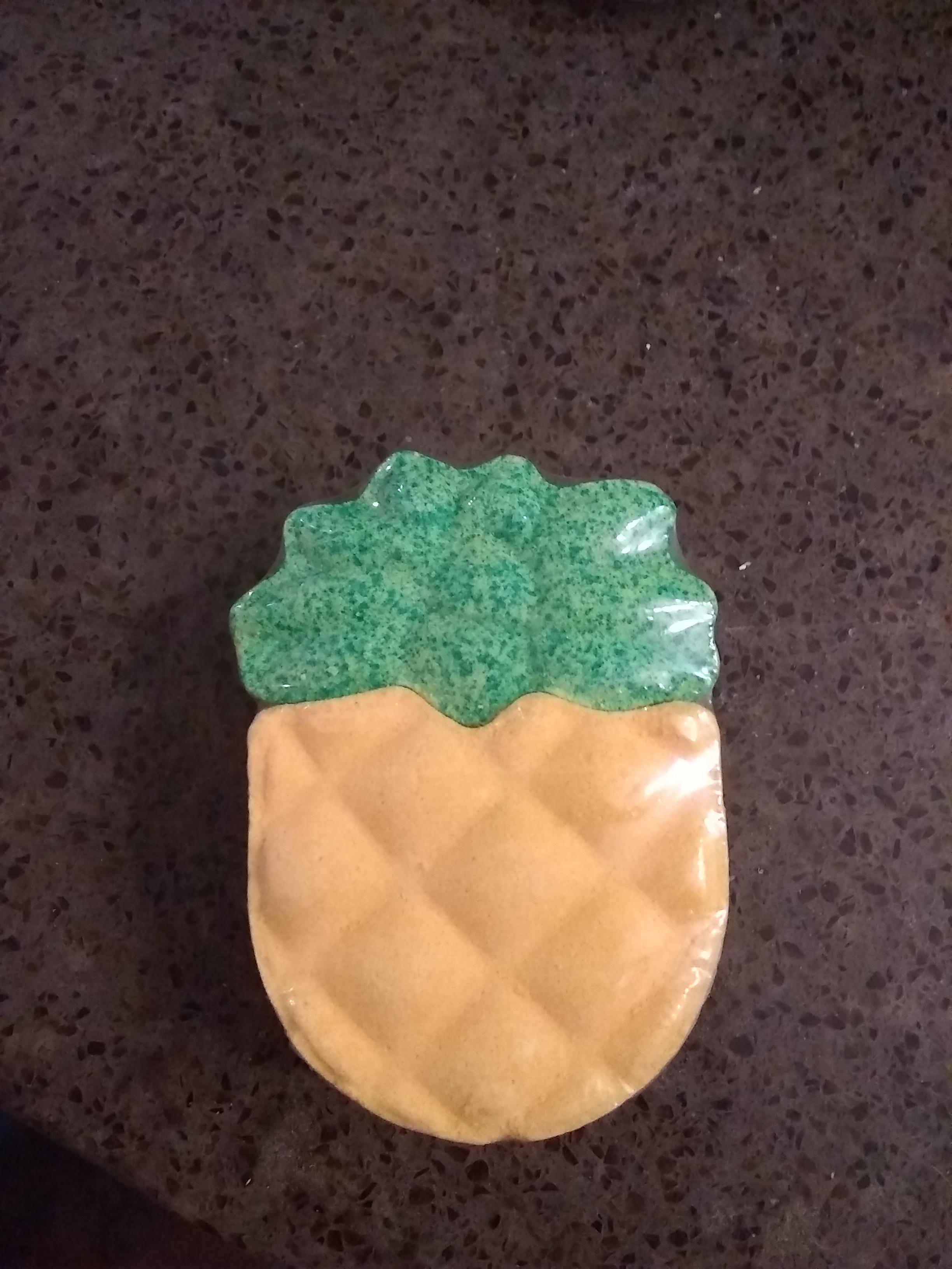 Pineapple bath bomb! | Scrolller