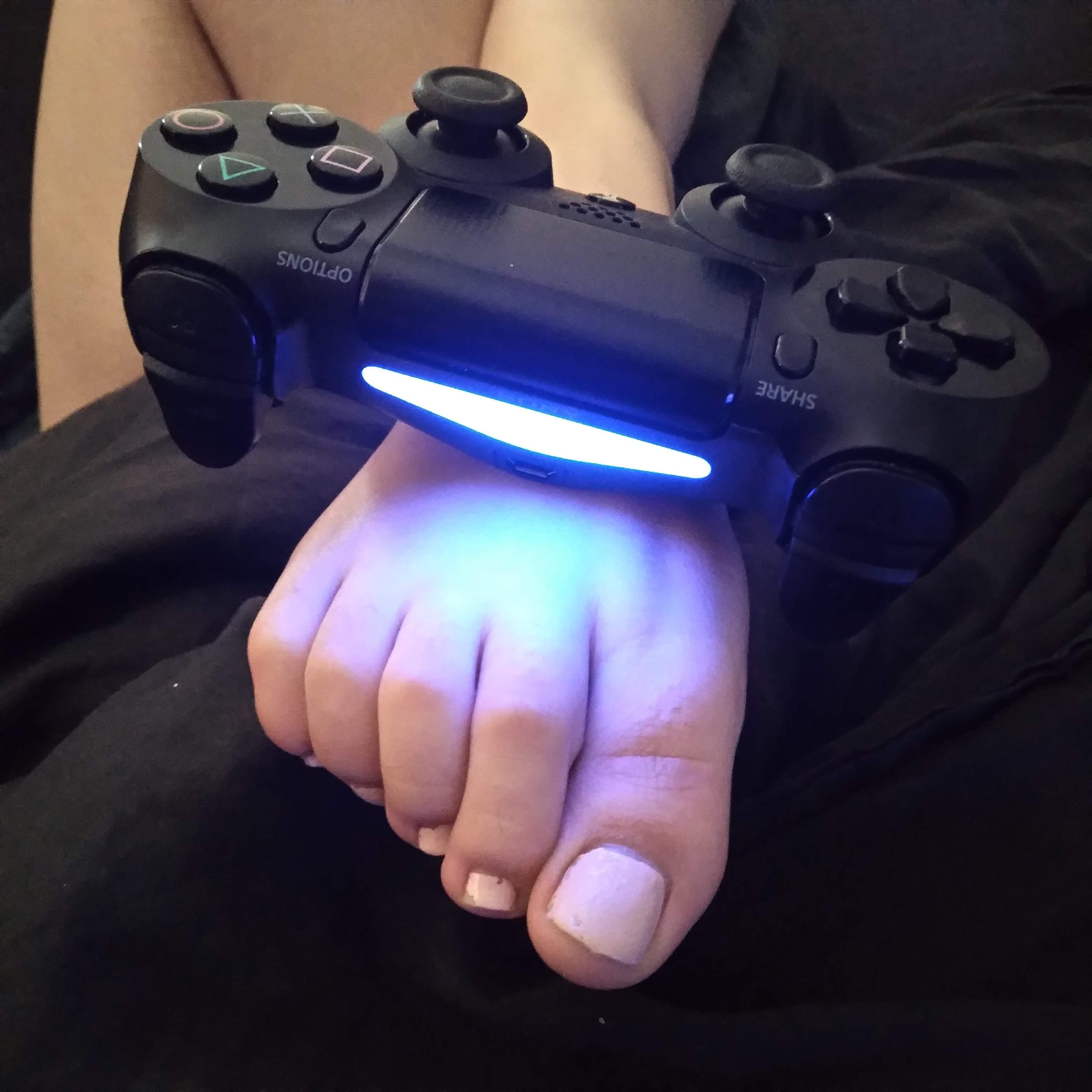 Playing PS4 until I get PS5 | Scrolller