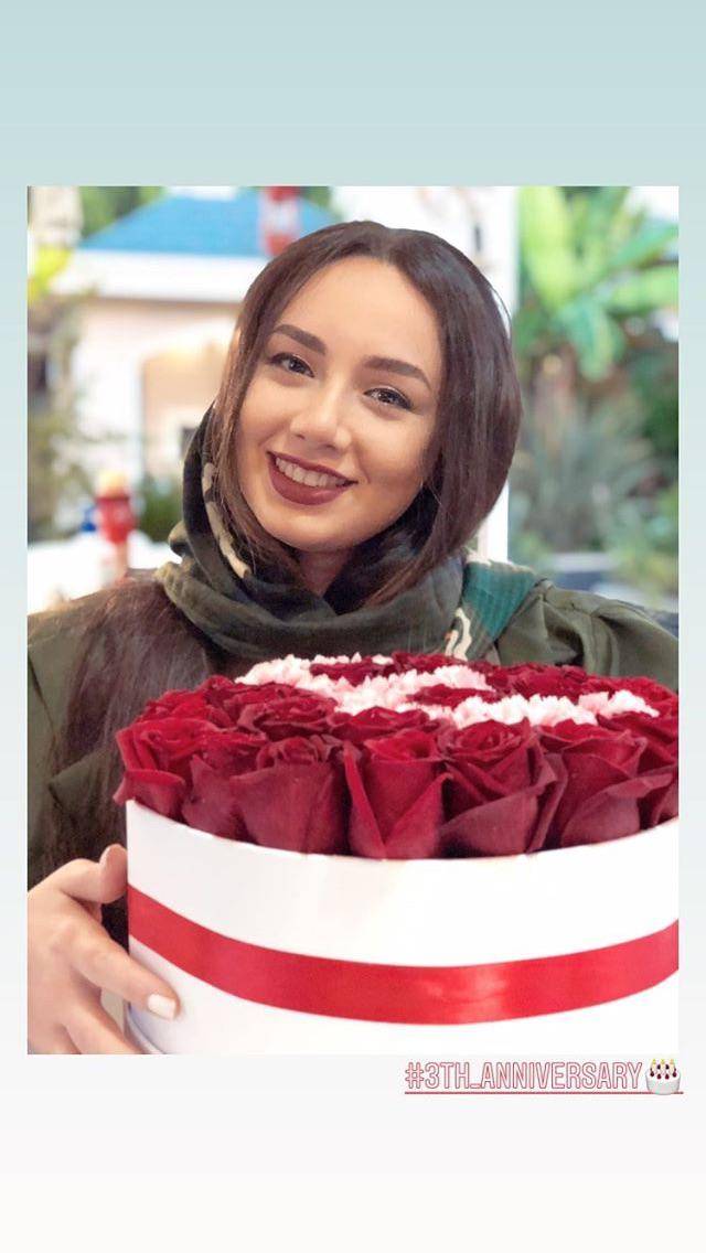 Please caption her! | Scrolller