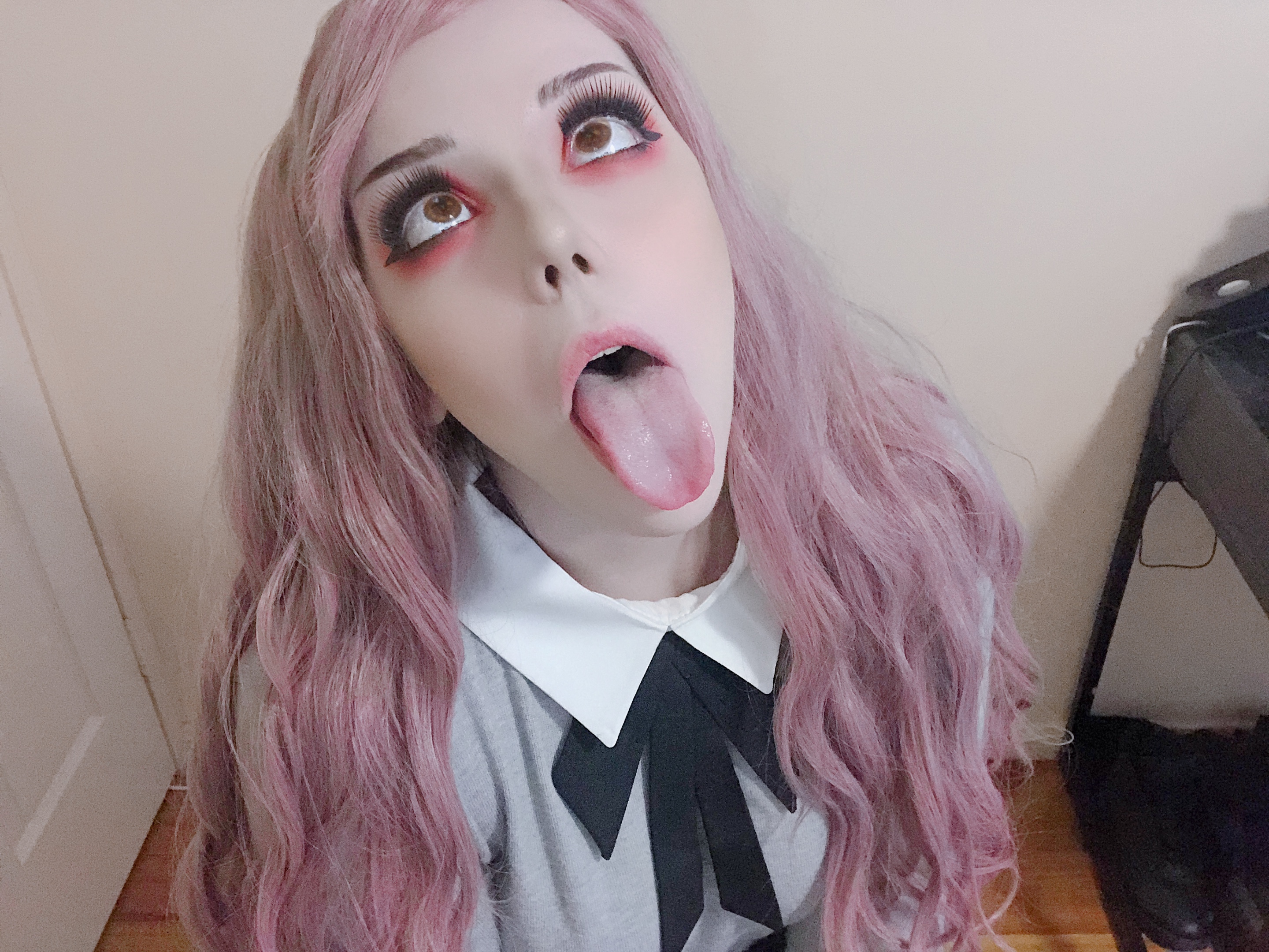 Please Daddy? 🤭 🥺 | Scrolller