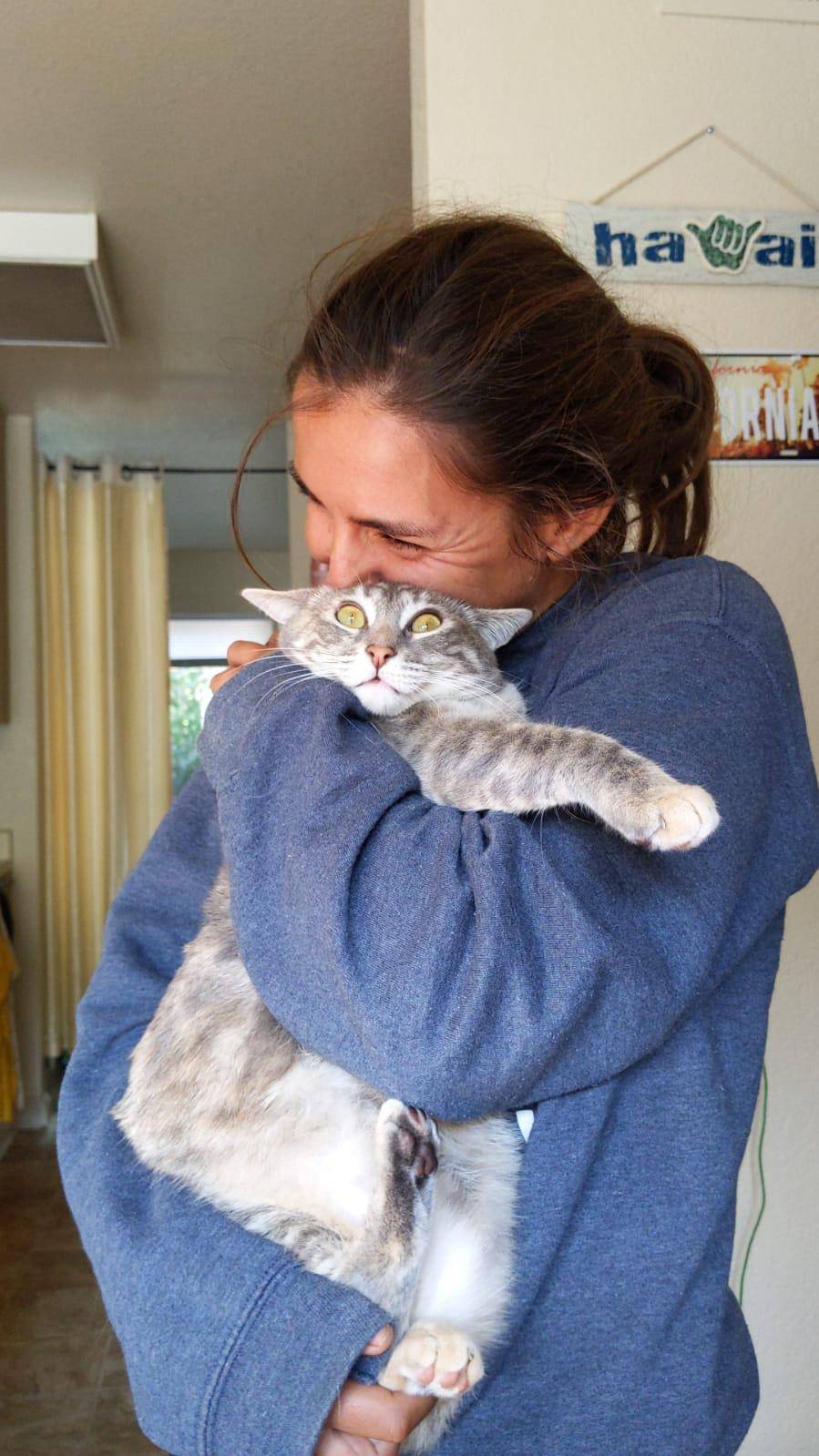 Please send help!! | Scrolller