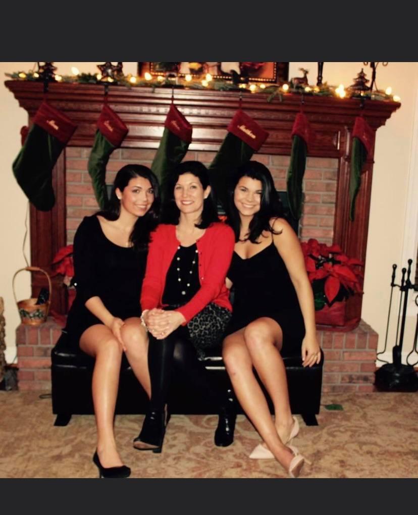 PMs open | Scrolller