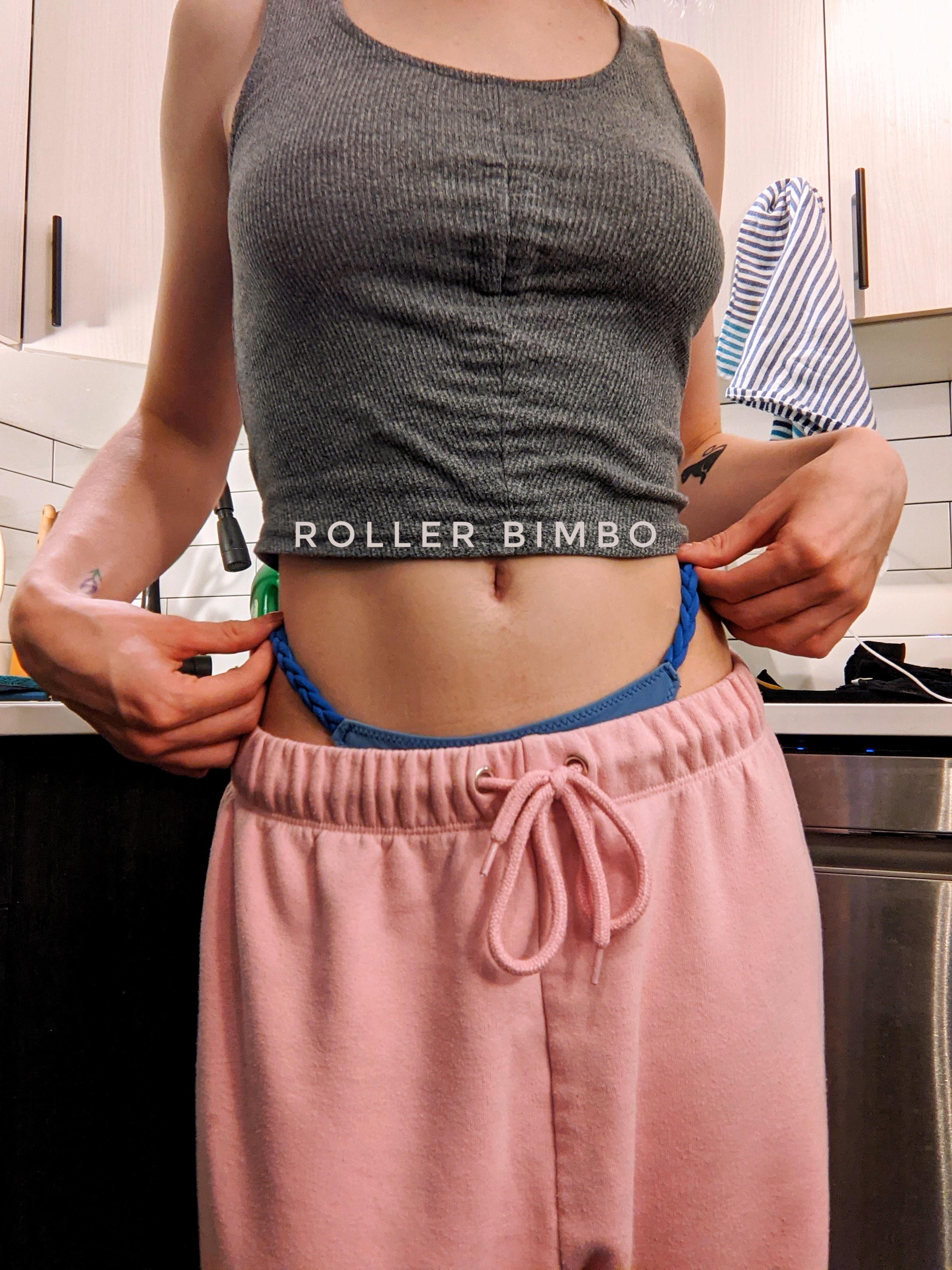 Poking through 👀 | Scrolller