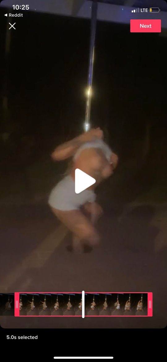 Pole Dancing | Scrolller