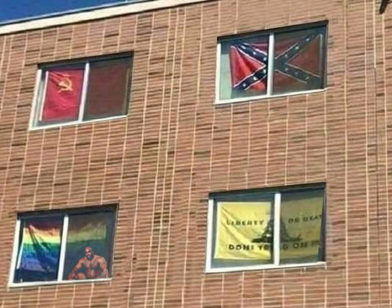 Political Compass Scrolller 5870