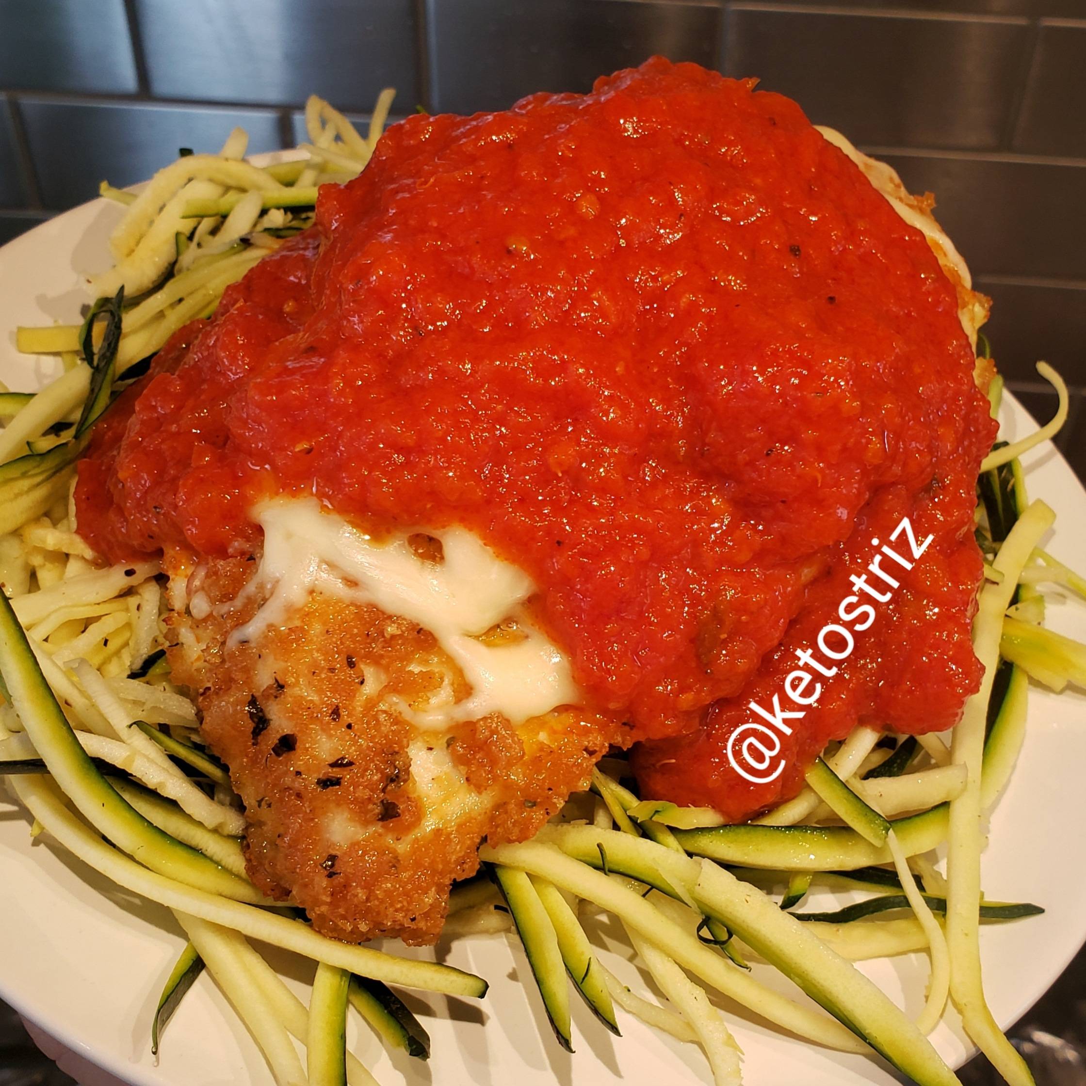 Pork Rind Crusted Chicken Parmesan | Scrolller