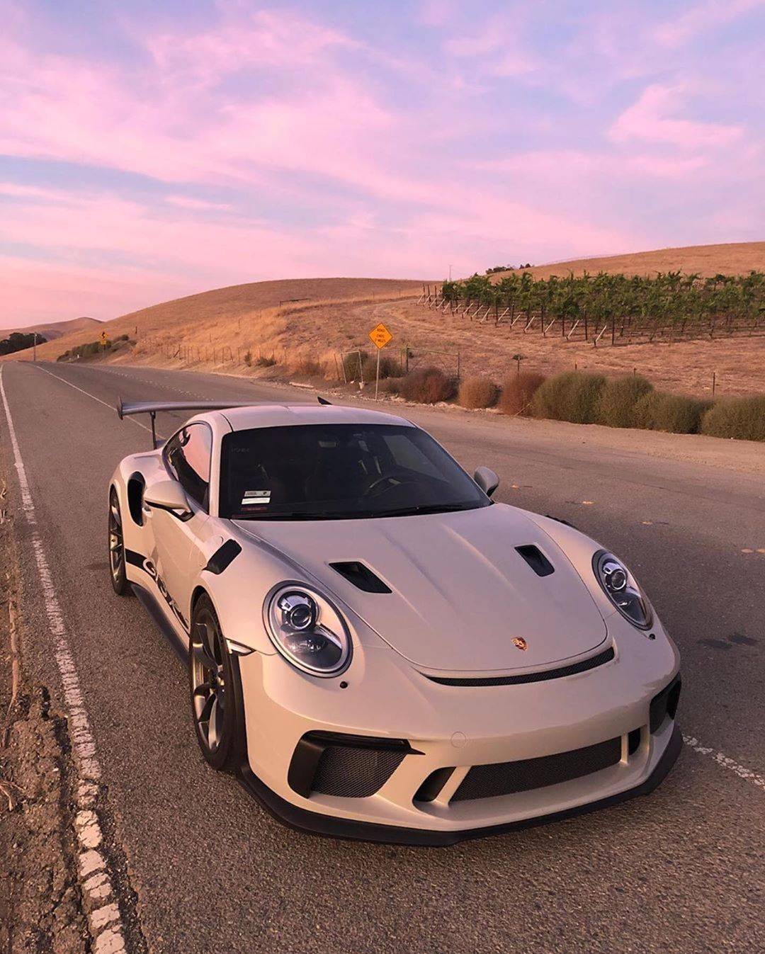 Porsche GT3RS. | Scrolller