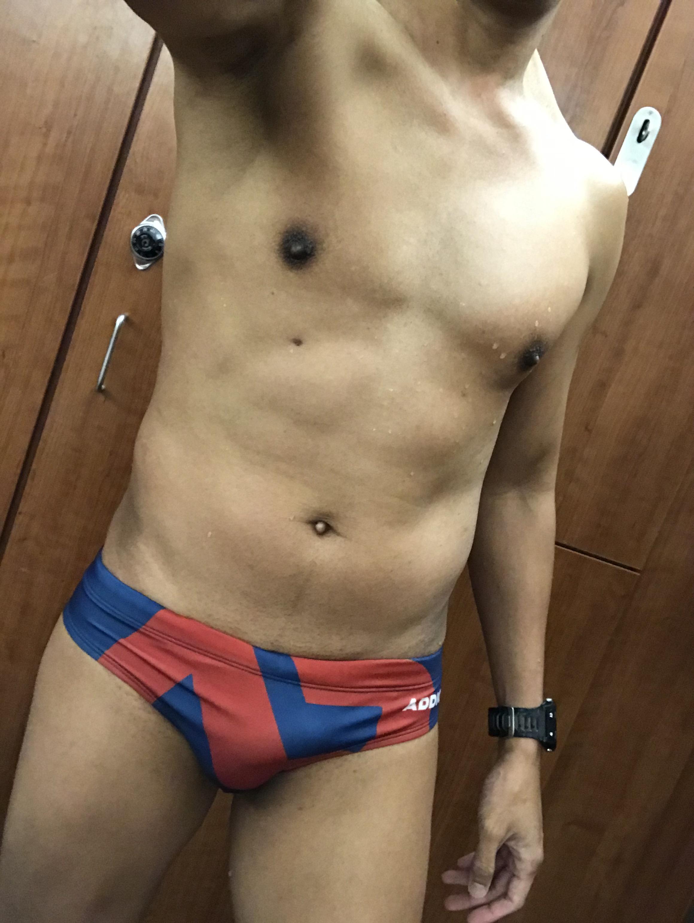 Post-swim pump in Addicted speedos | Scrolller