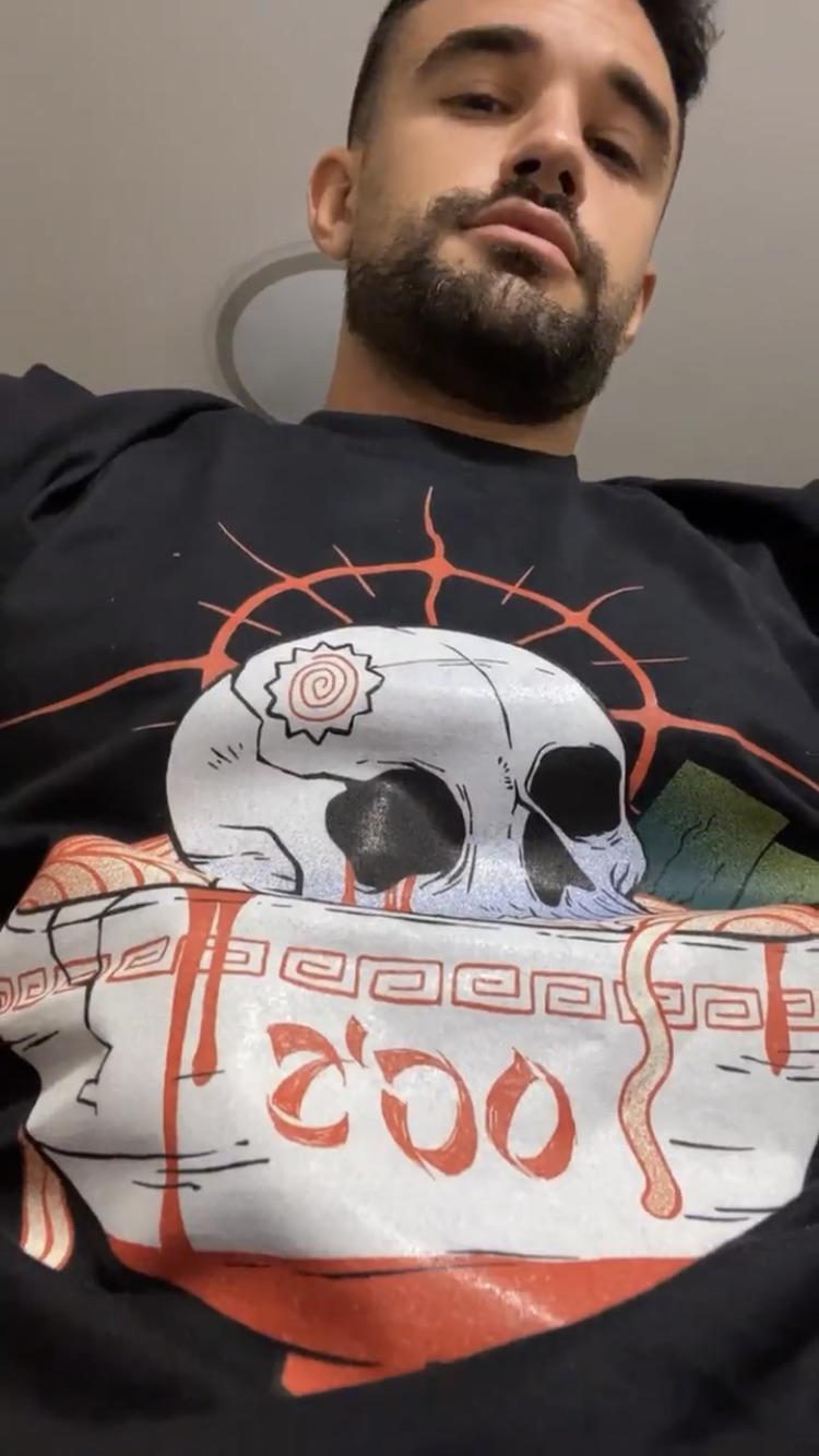 PoV: Eres el pito de Juan | Scrolller