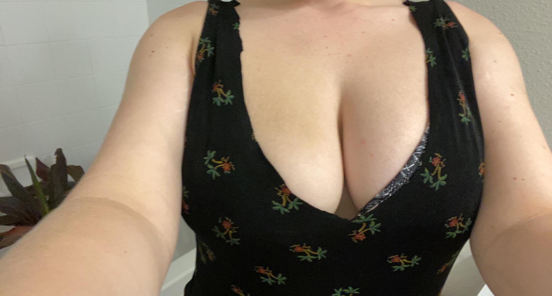 Pov this is what you see anytime I’m in public... | Scrolller