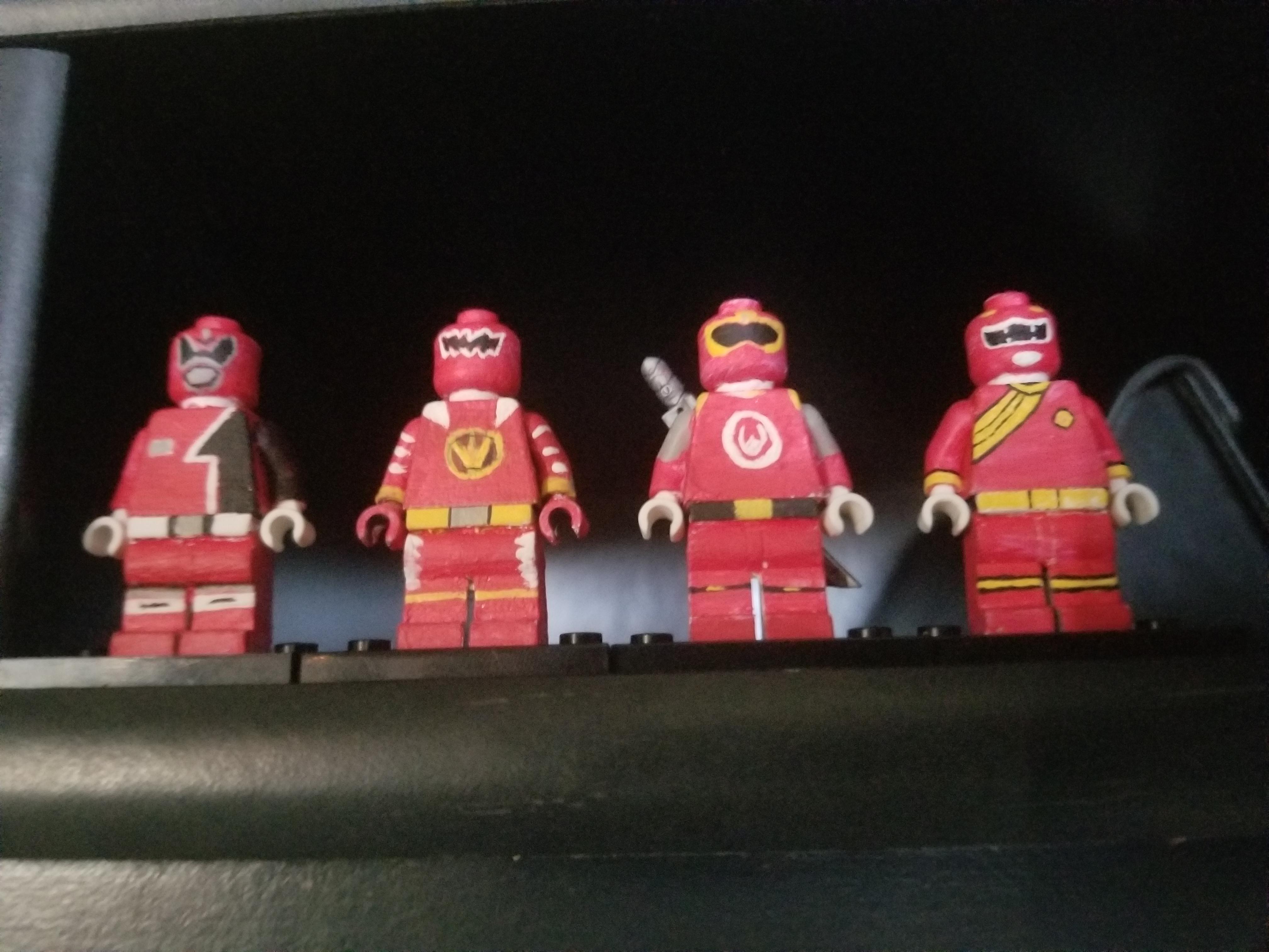 Power Rangers in LEGO: Custom Painted! | Scrolller