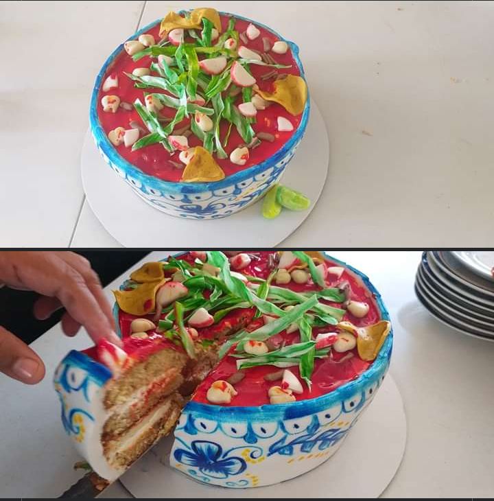 Pozole pastel | Scrolller