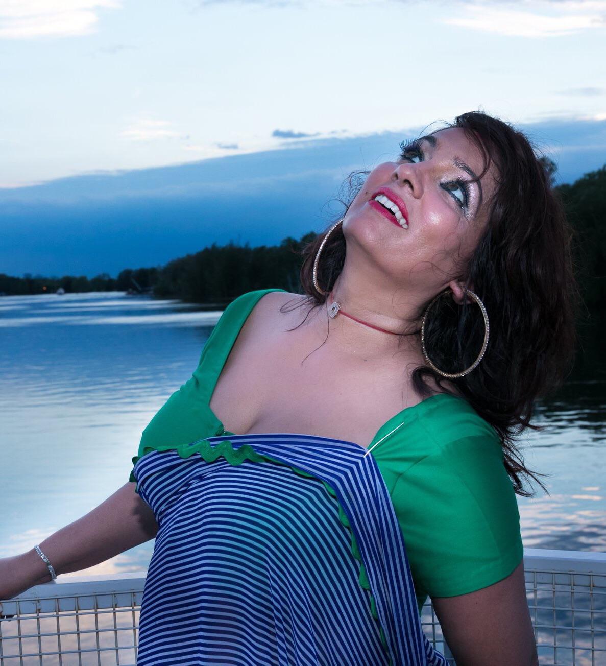 Praying for rain of cum | Scrolller