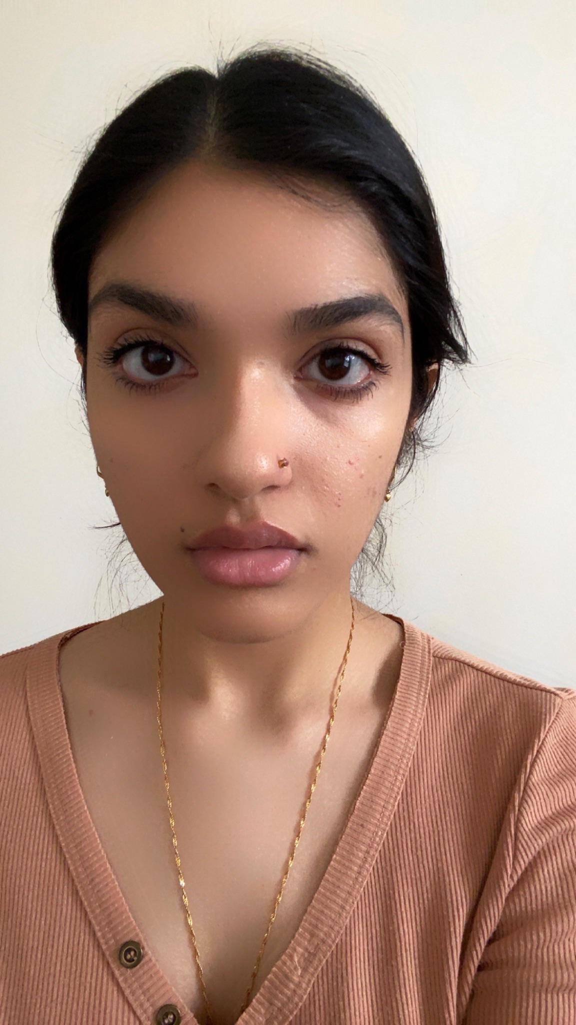 i have such a resting b**** face but i promise i’m nice! 🙈😂 | Scrolller