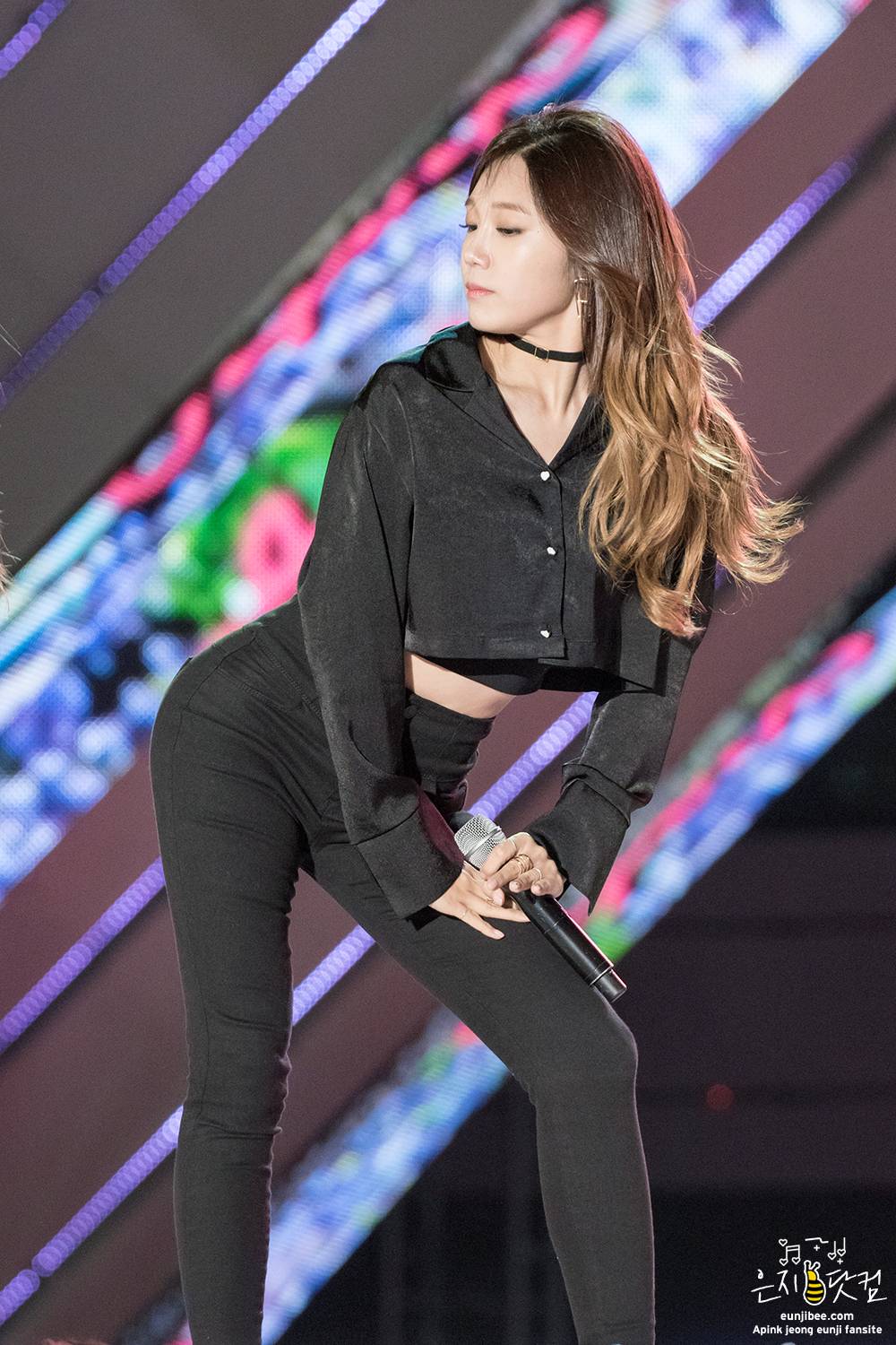 Pretty Eunji! | Scrolller