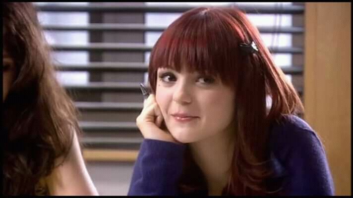 Pretty Isnt She Scrolller