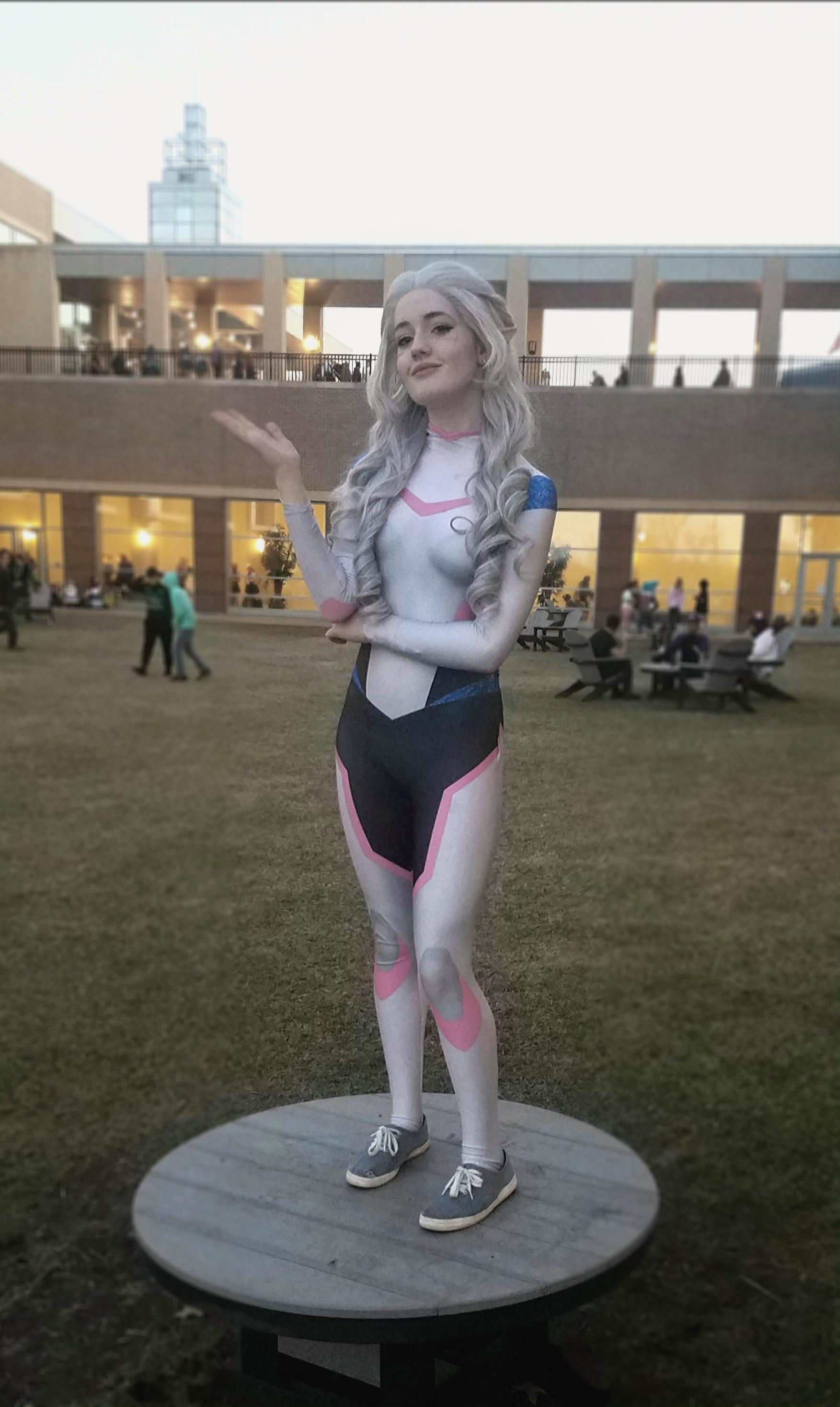 Princess Allura Cosplay By Me | Scrolller