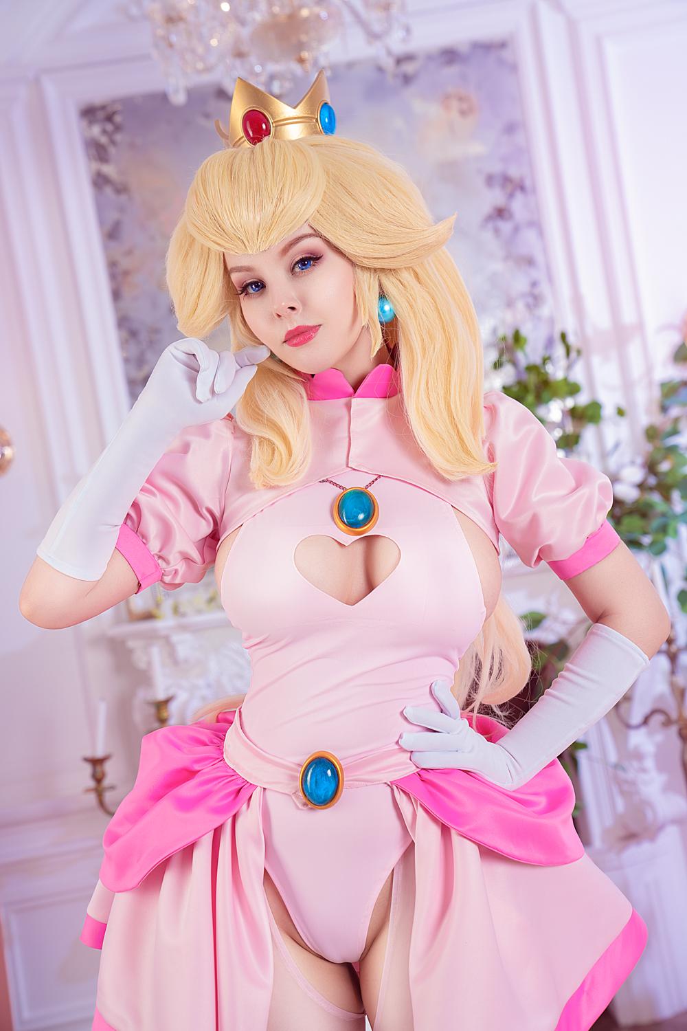 Princess Peach | Scrolller