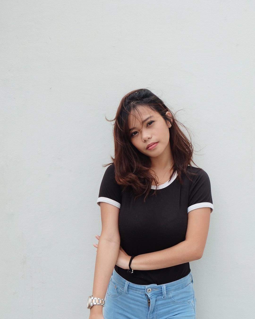 Proof that you don't have to be in a bikini to be hot | Scrolller