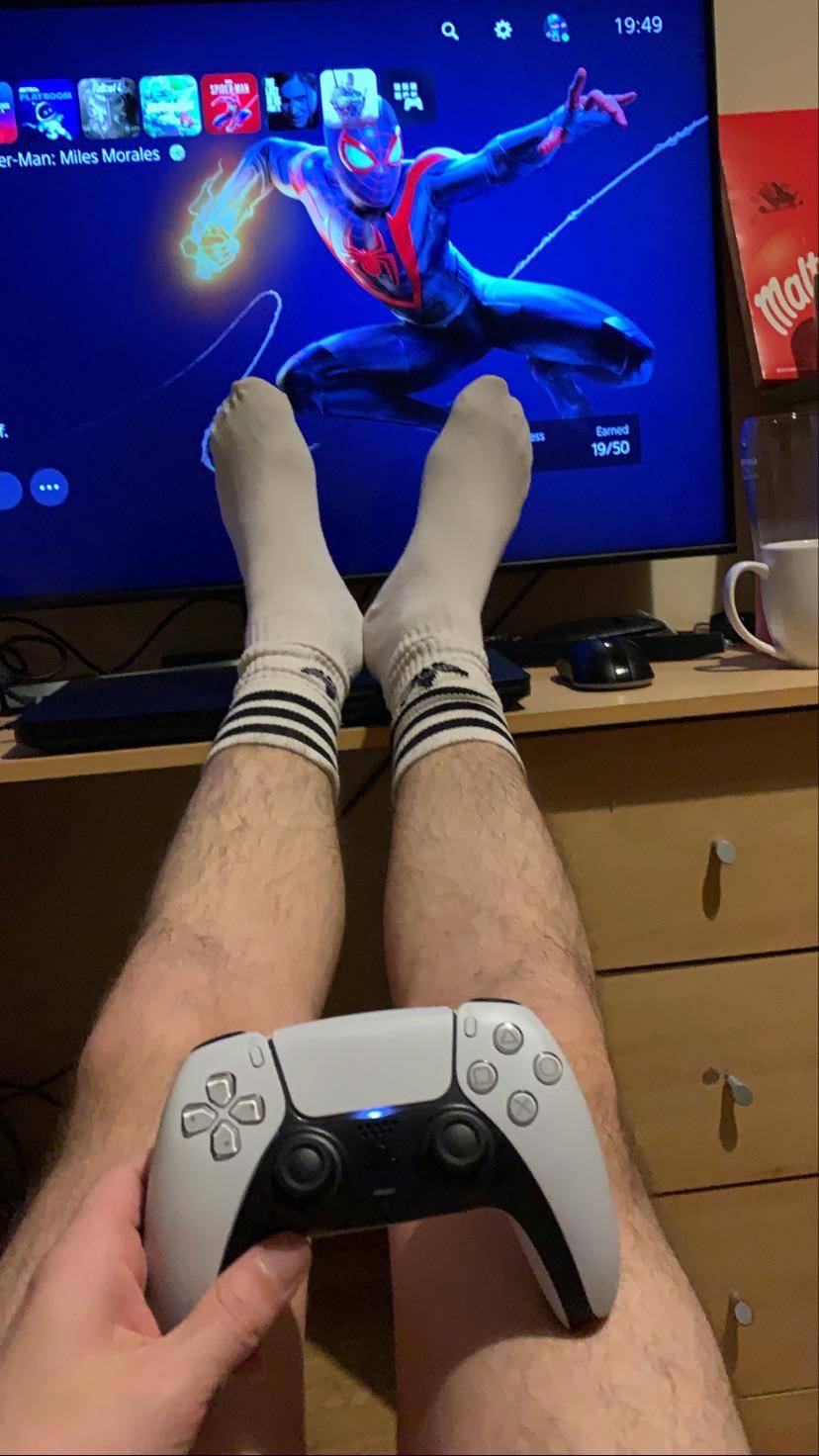 Ps5 night | Scrolller