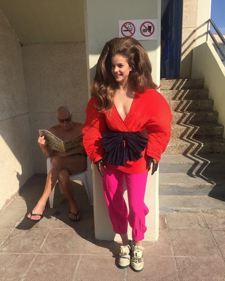 Puffy puff girl | Scrolller