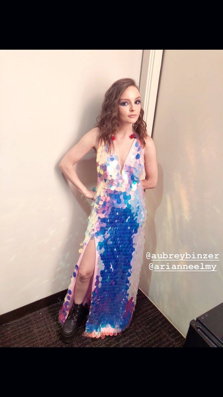 Punk rock mermaid 2 | Scrolller