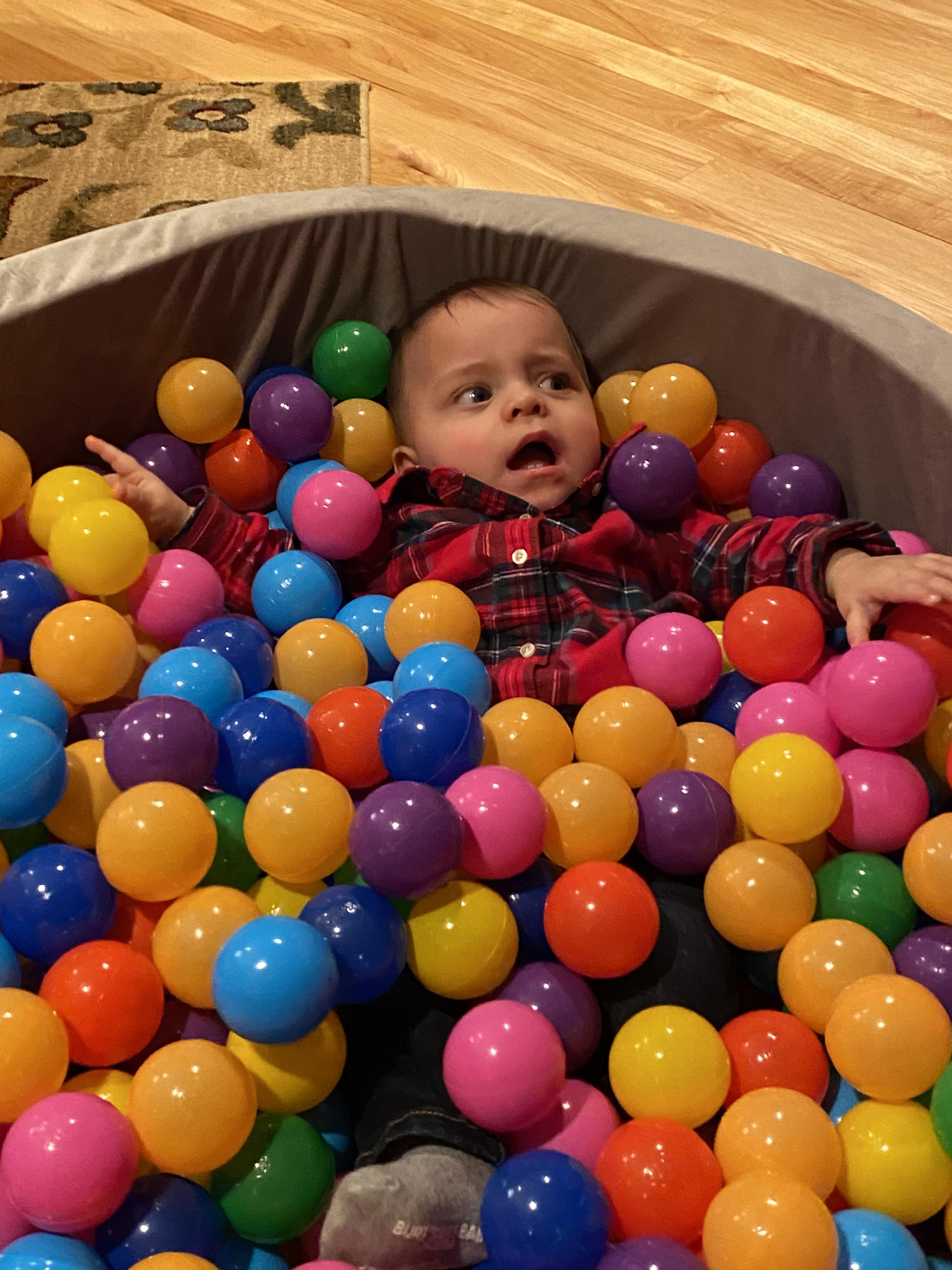 Pure happiness and fear captured in the new Christmas present. | Scrolller