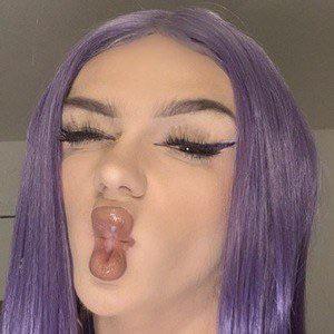 Purple Hair | Scrolller