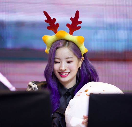 Purple Hair Dahyun | Scrolller