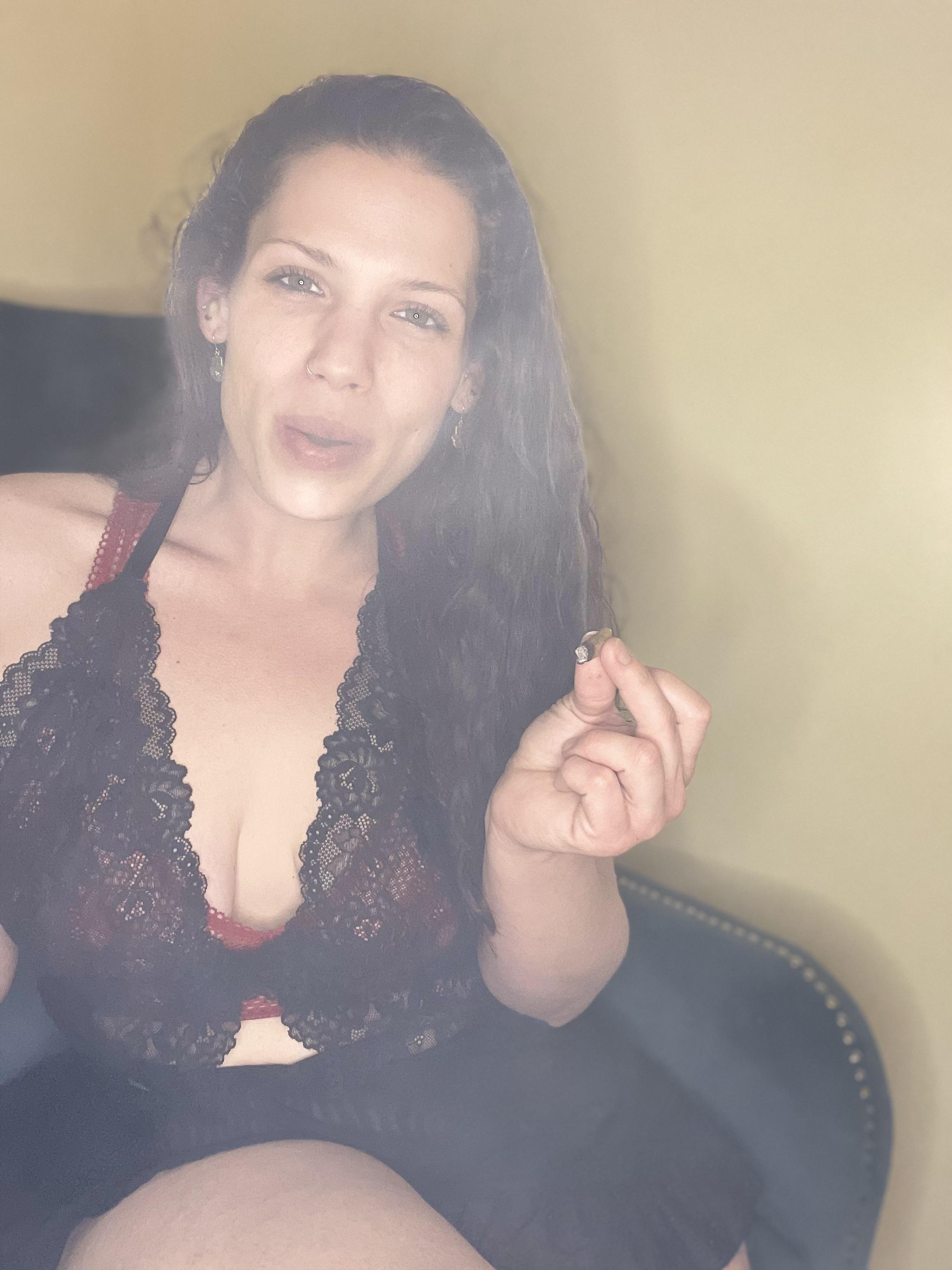 Purple punch joint 😍 | Scrolller