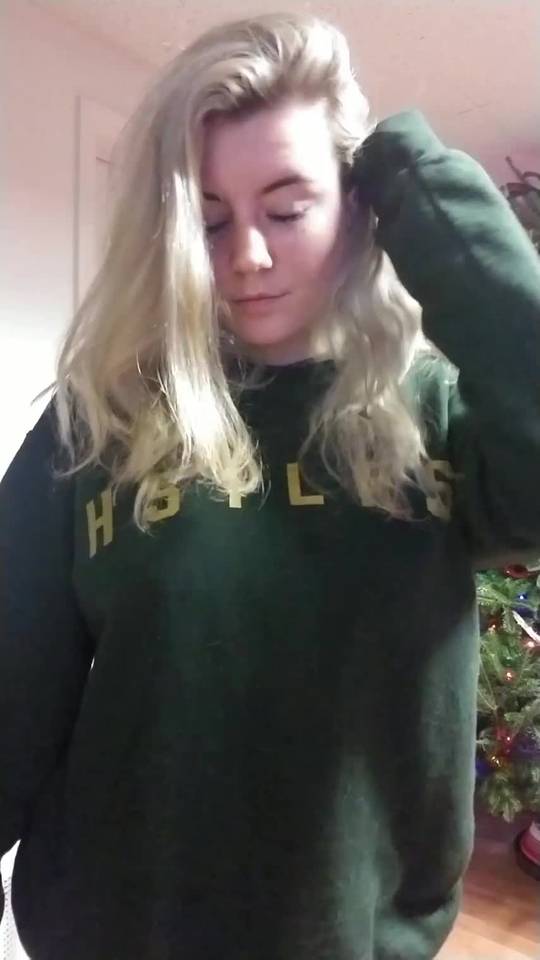 qt college slut | Scrolller