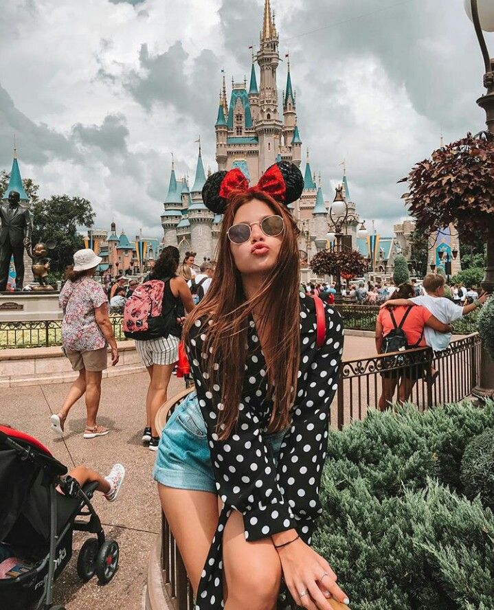 Quack quack | Scrolller