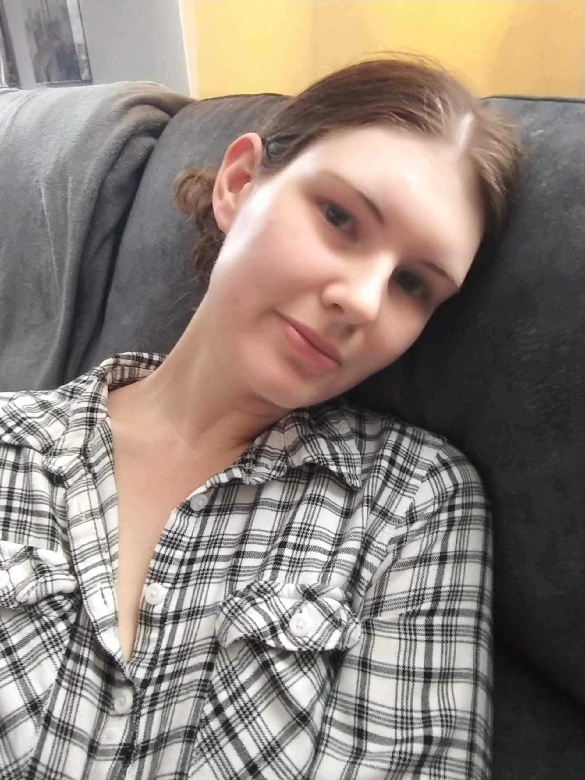 Quarantine sucks | Scrolller