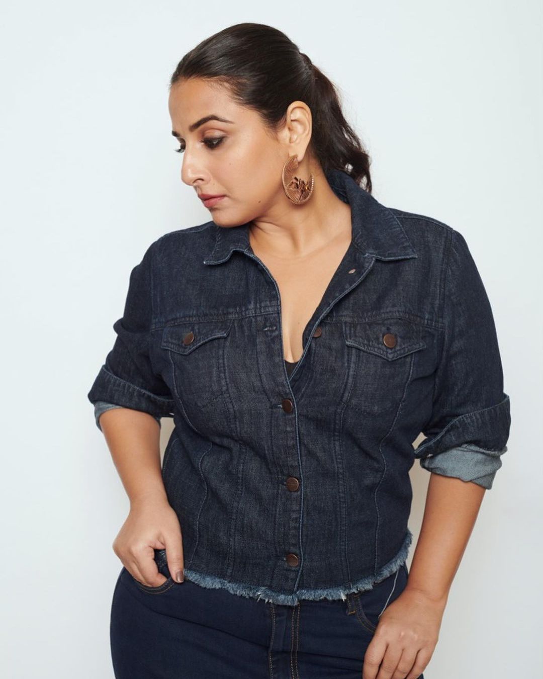 Queen of Thicc: Vidya Milf Balan | Scrolller