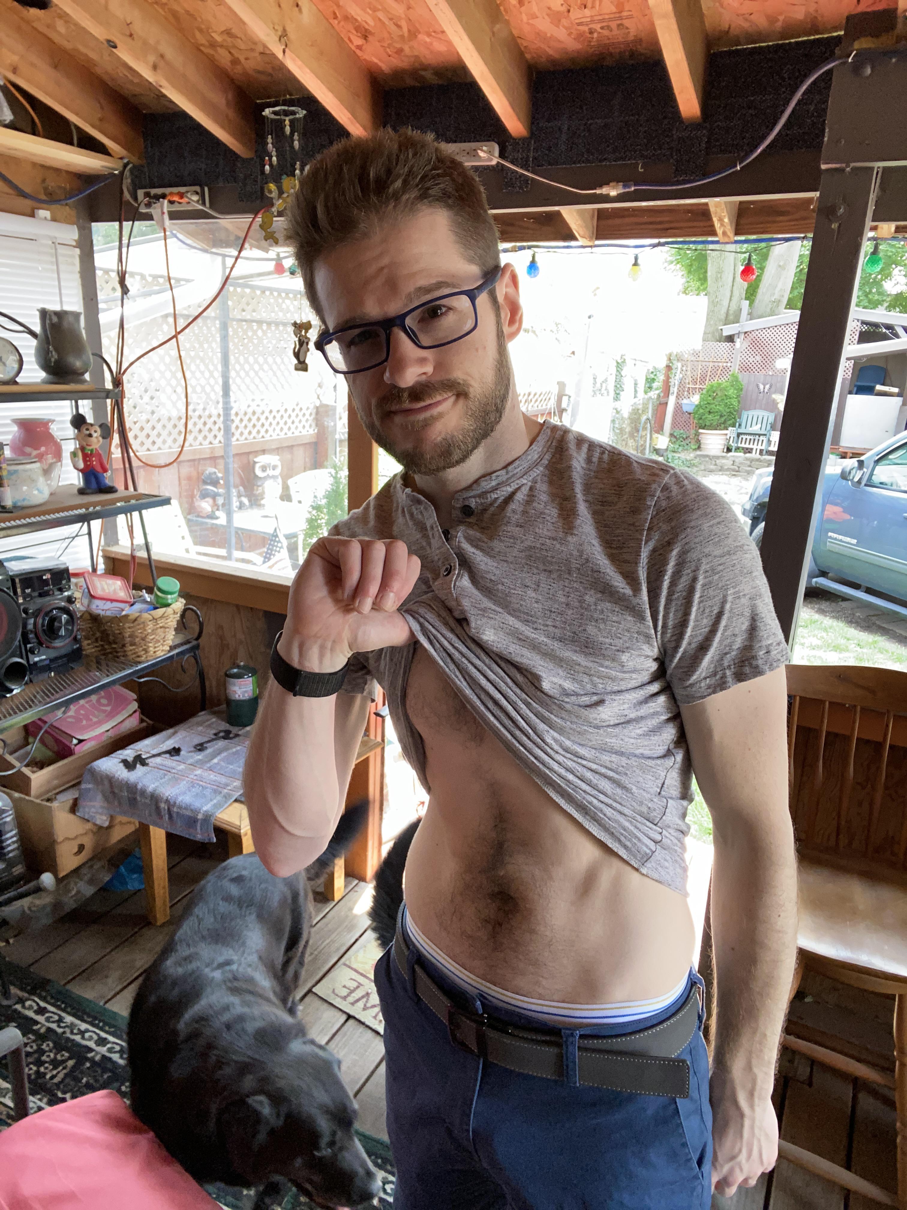 Quick peak at my skin and bones. | Scrolller