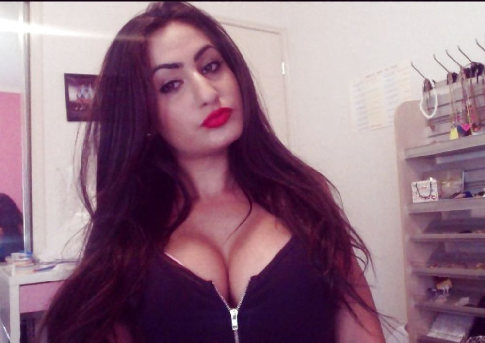 /r/PersianBabes #3 | Scrolller
