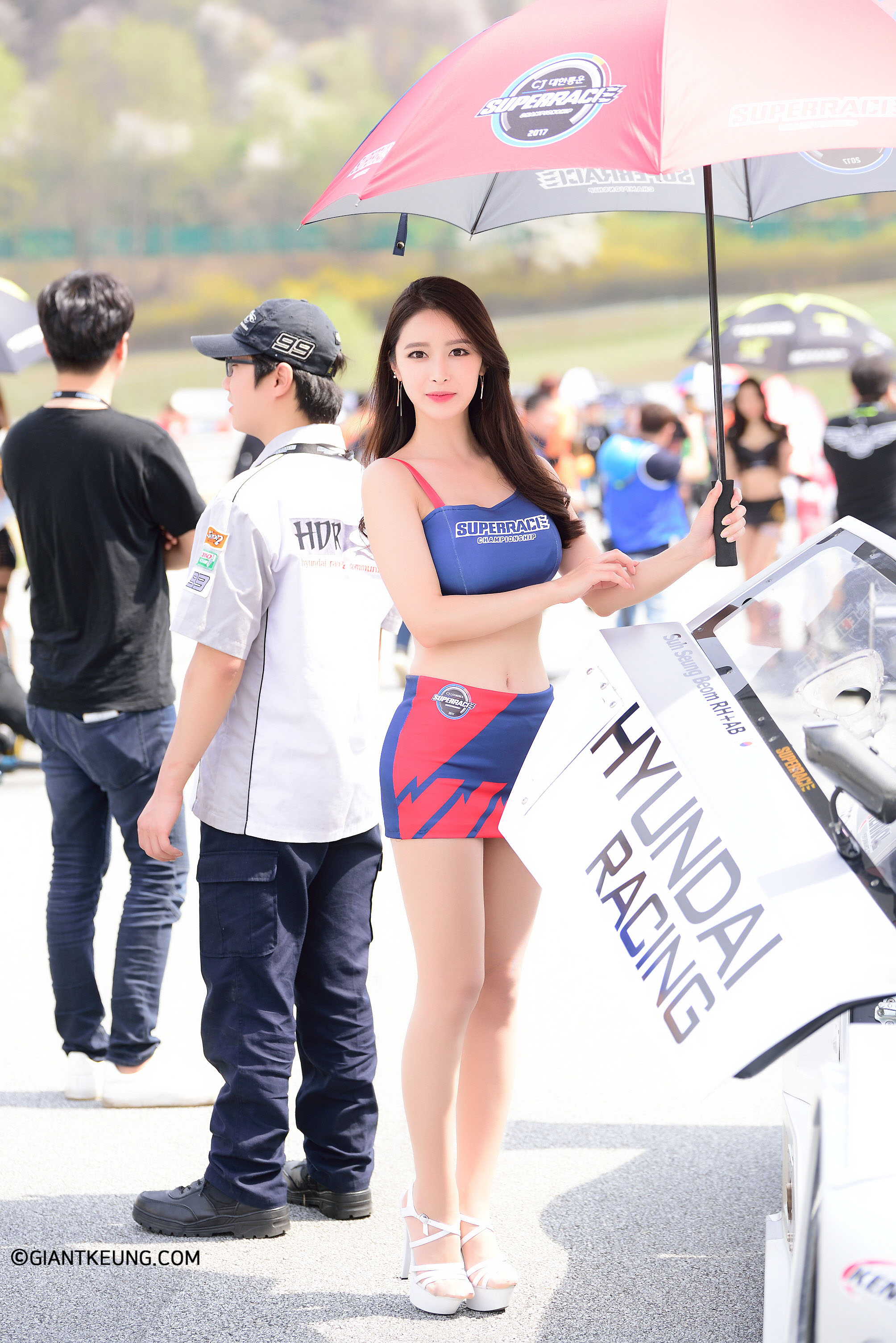 Race queen | Scrolller